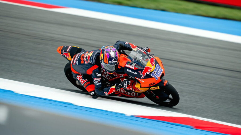 MotoGP 2025 Belanda : Valentin Perrone dan Jacob Roulstone Tembus Q2 di ...