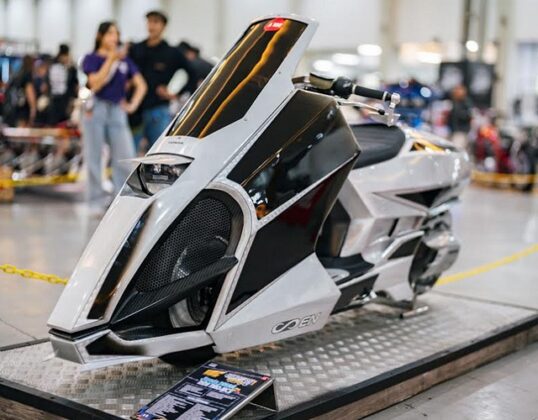 Honda Stylo 160 Antar Modifikator Indonesia Tembus Ajang Dunia Mooneyes ...