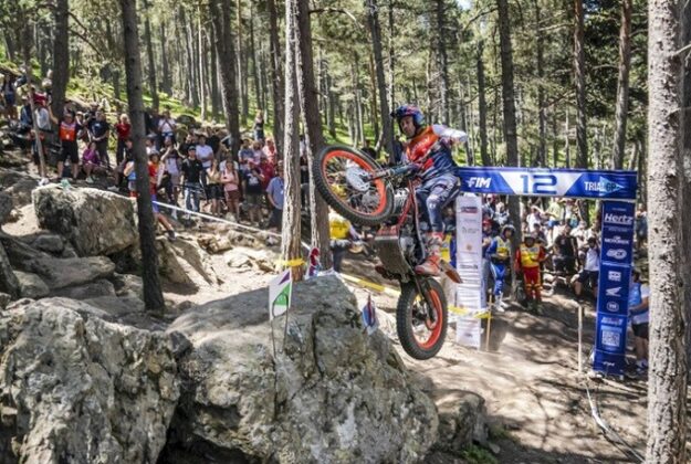 Toni Bou Sapu Bersih Delapan Kemenangan, Repsol Honda HRC Bidik ...